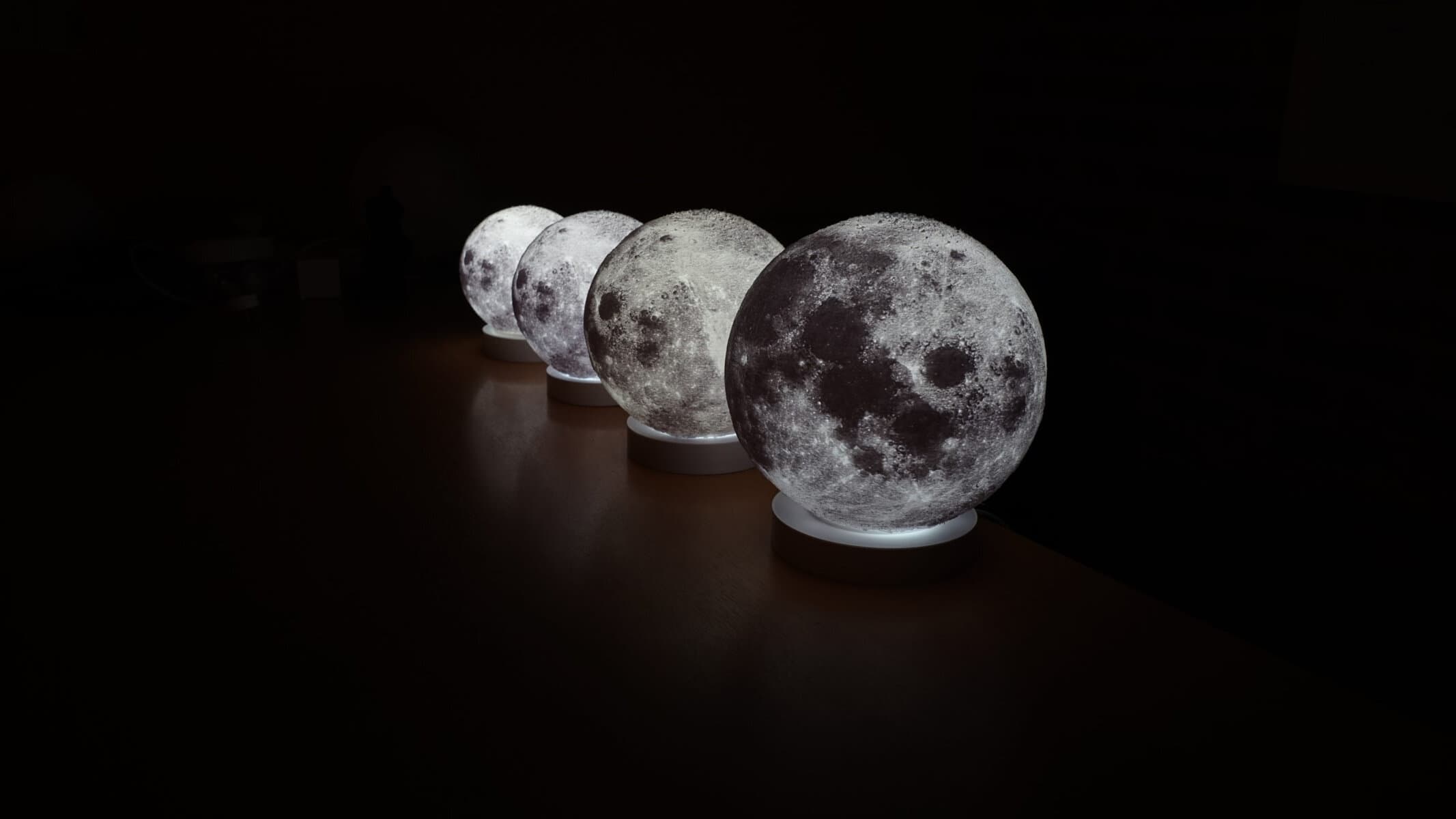 Luna – Modelo realista – Eclipsar