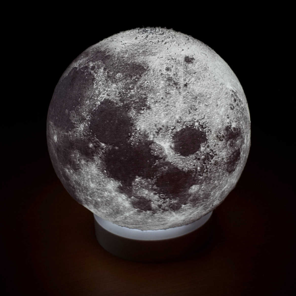 Luna – Modelo realista – Eclipsar